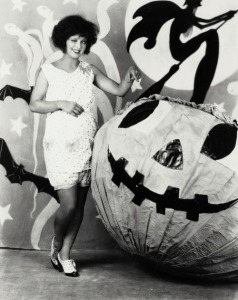 Halloween Cheesecake: Clara Bow and Esther Ralston • She Blogged By Night